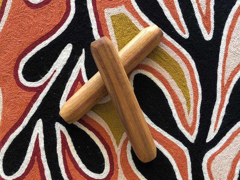 Carvings, Didgeridoos and Hollow Logs – Aboriginal Bush Traders