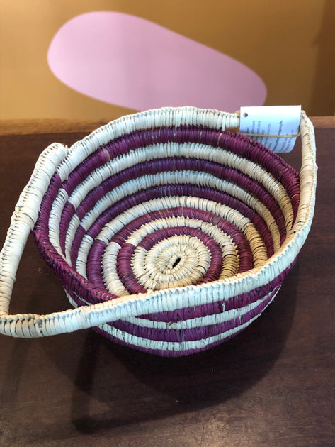Pandanus Basket By Terrizita Bangarr – Aboriginal Bush Traders